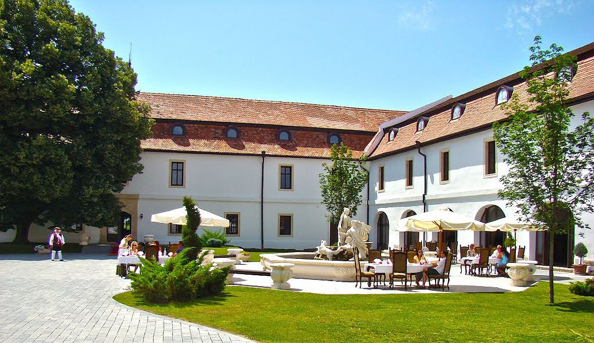 Fehér megye szállás: hotel, panzió és látnivalók Erdély, Románia